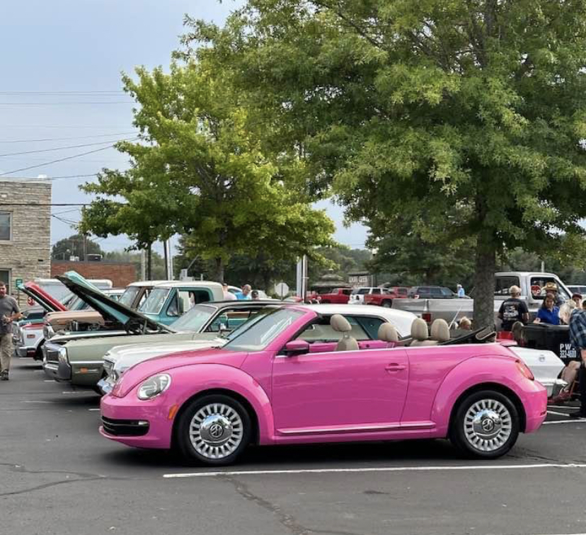 Women’s car show draws 50 vehicles, many spectators – The Dunlap-Tribune