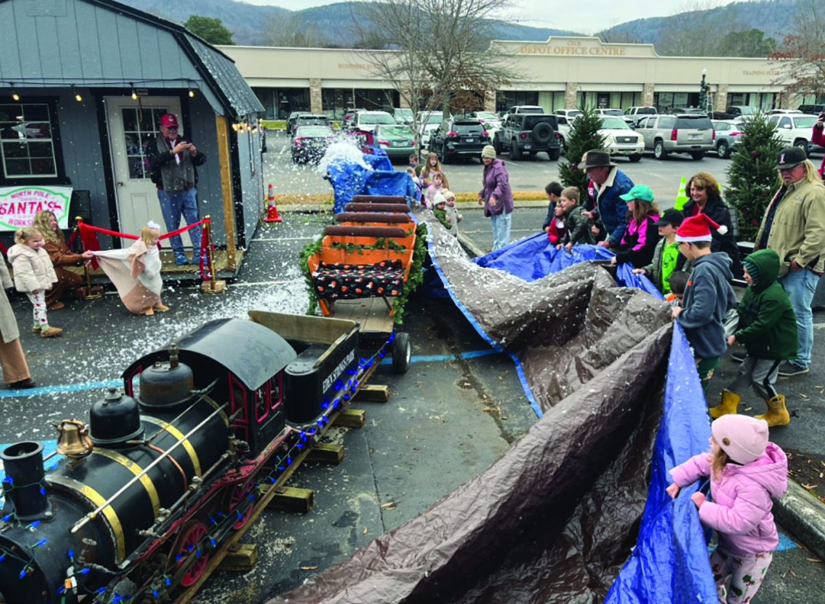 Polar Express pulls into town – The Dunlap-Tribune